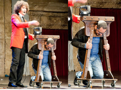 Electric visible sawing neck - Tilford Illusions